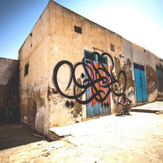 Calligraffitis : le tunisien eL Seed mêle calligraphie et graffiti