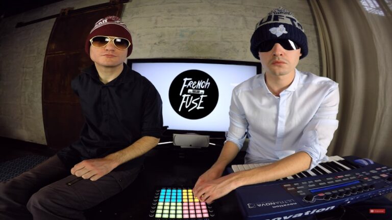 French PUB : ils créent une compo avec 35 musiques de pub