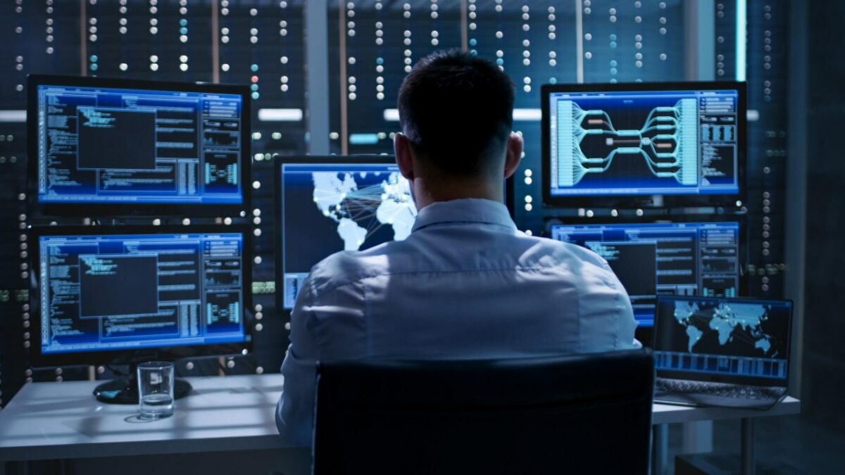 Monitoring réseau : quel est le rôle de l’admin système