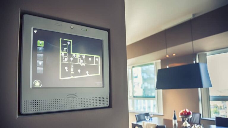 Système domotique : pourquoi et comment l’installer dans votre maison