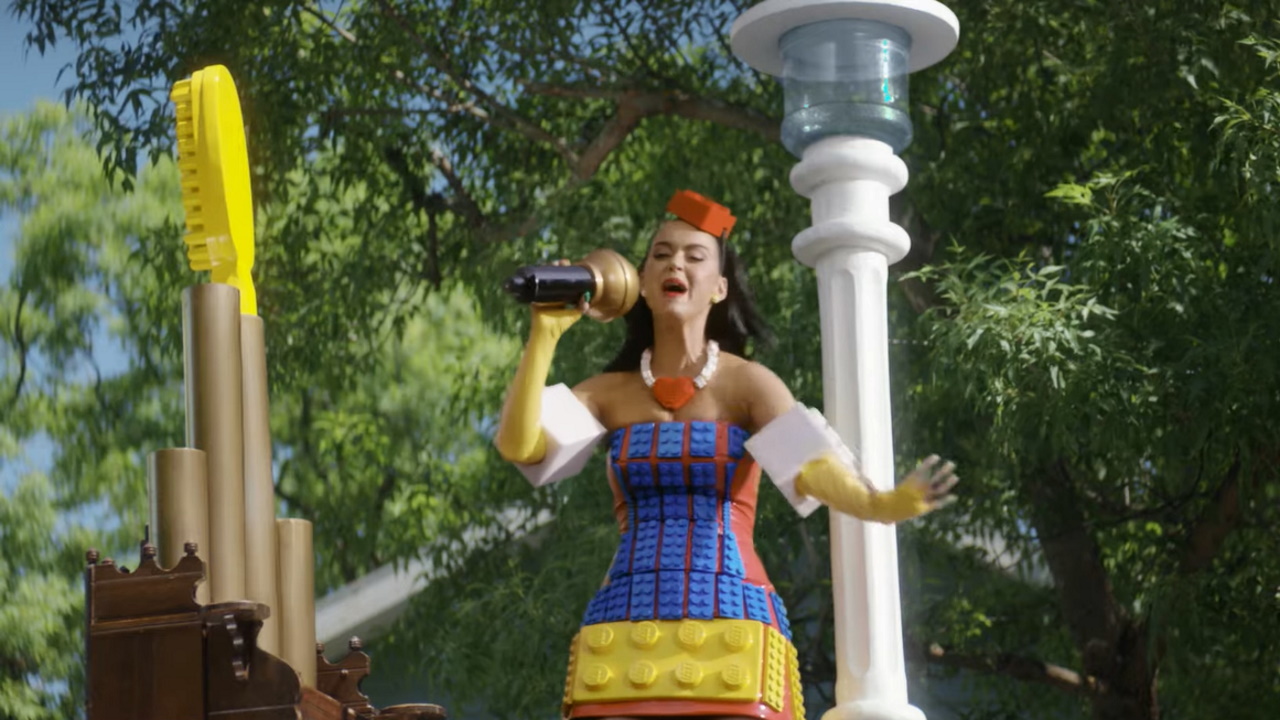 Musique de la pub Lego de Noël avec Katy Perry 2022