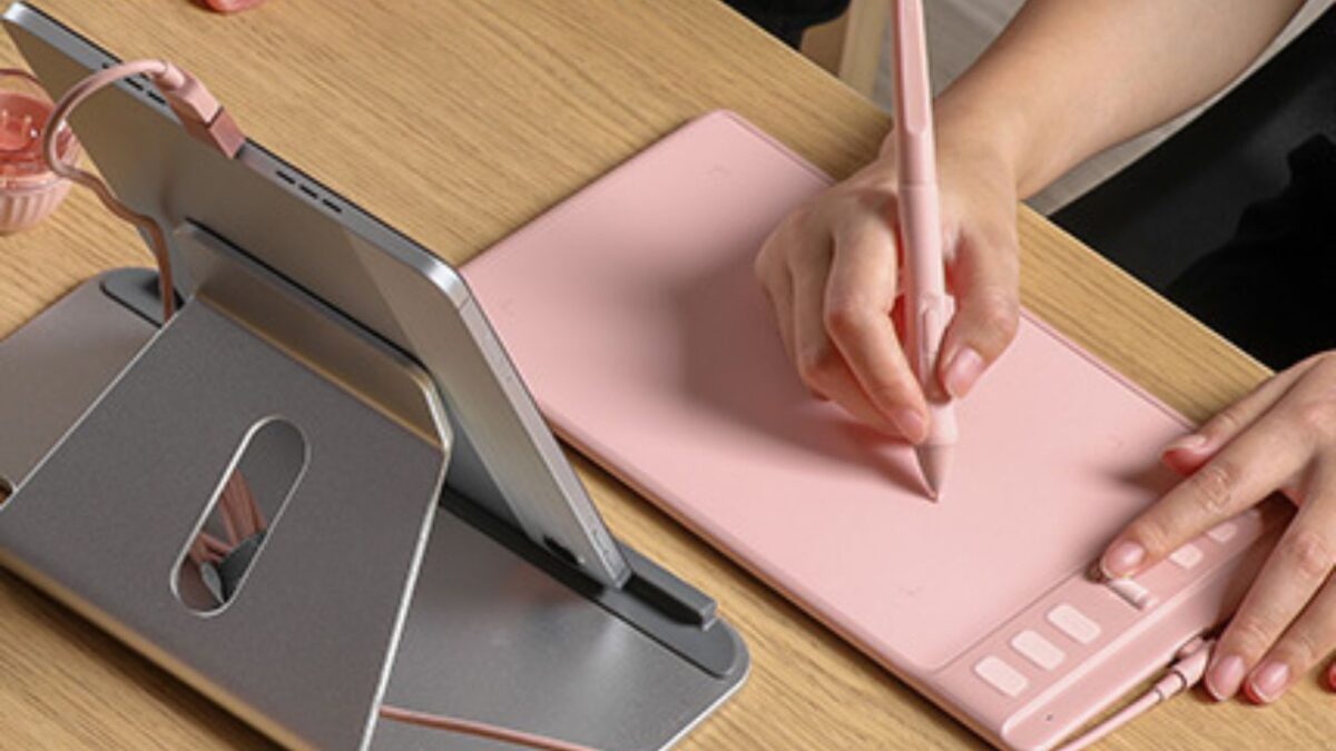 Test de tablette graphique : Que vaut la Huion Inspiroy 2S couleur rose