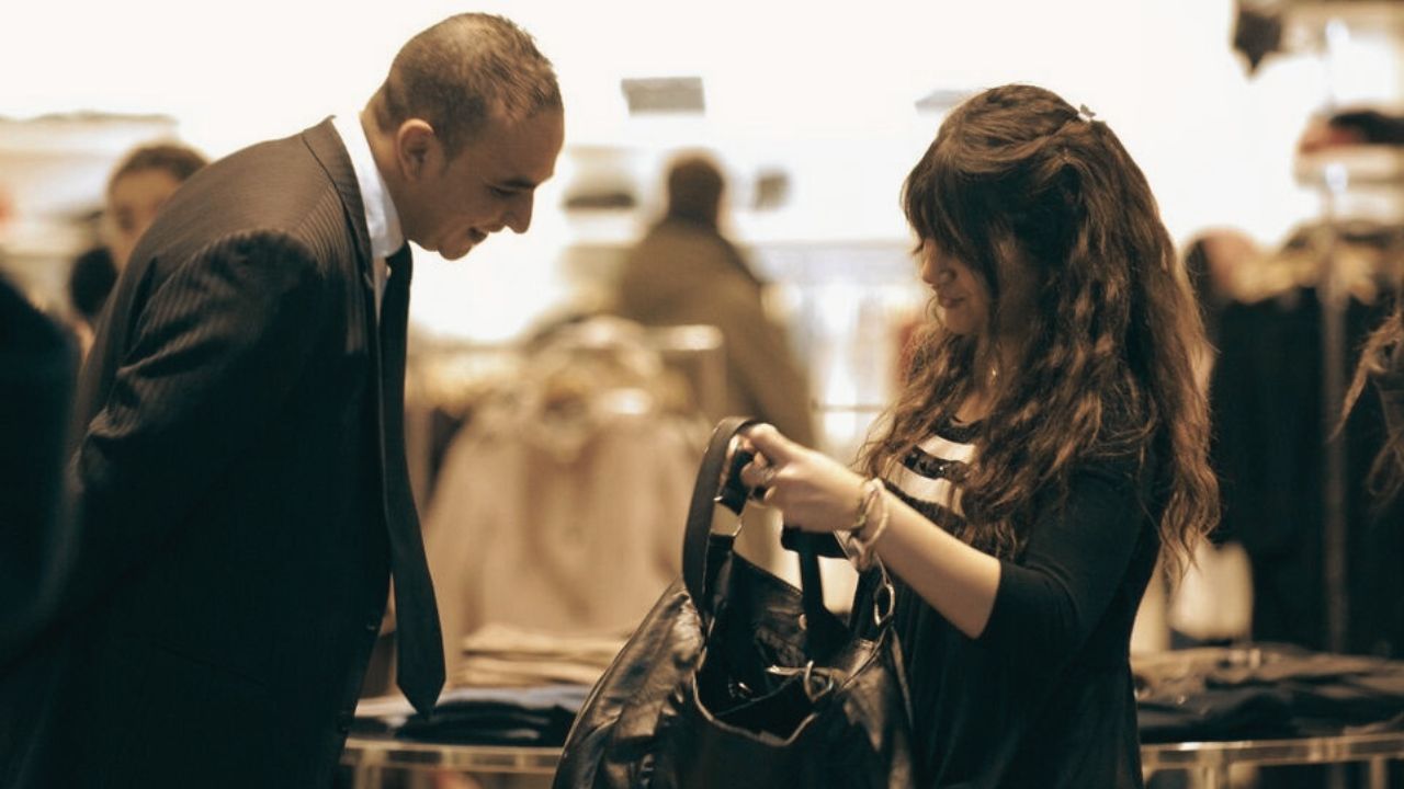 A-t-on le droit de fouiller votre sac dans un magasin