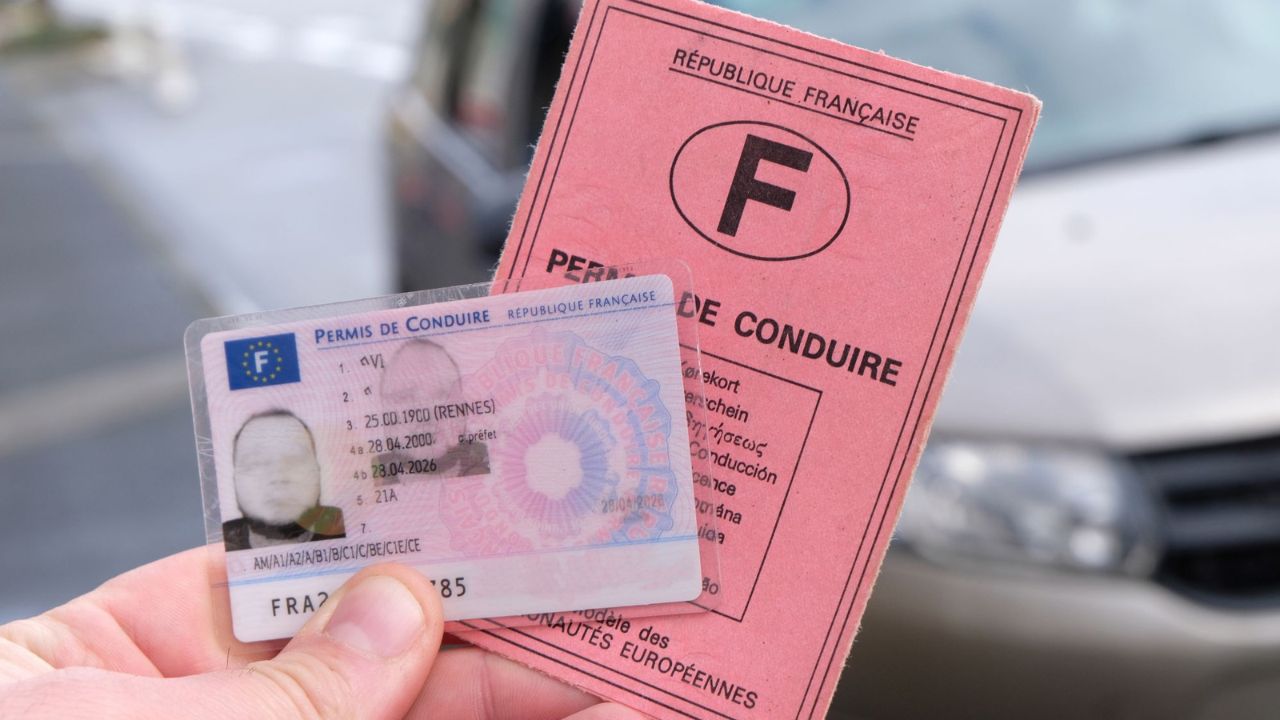 Attention, vous allez bientôt devoir changer votre permis de conduire
